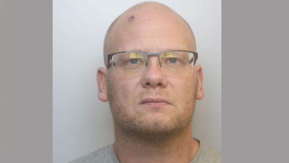 Somerset man jailed after driving military truck at police - BBC News