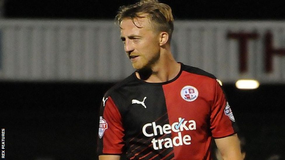 Crawley Town: Lee Barnard among five players released - BBC Sport