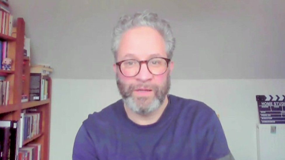 Troi hen synagog yn ganolfan Iddewig ym Merthyr Tudful - BBC Cymru Fyw