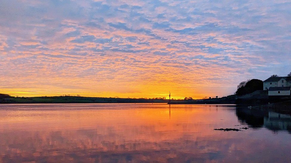 Northern Ireland March weather has made for month of contrasts - BBC News