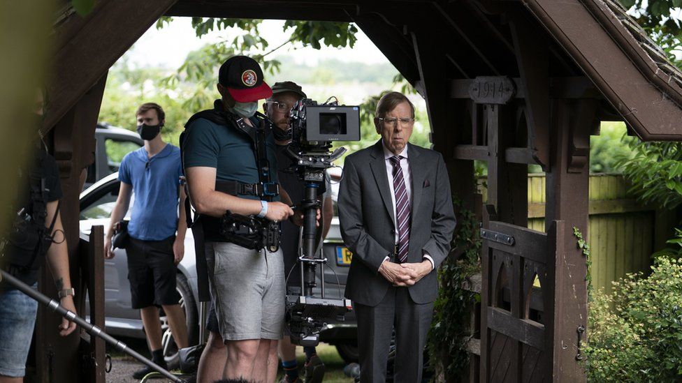 The Sixth Commandment: Real detective praises BBC drama - BBC News