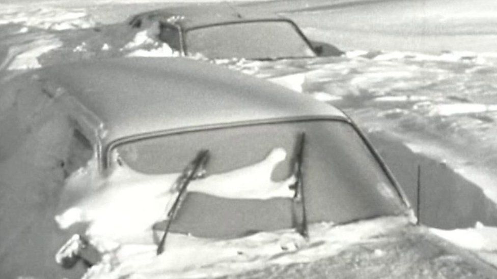 Winter 1982 in Shropshire: Memories of coldest days - BBC News