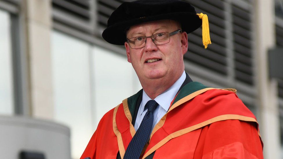 PSNI chief George Hamilton 'could live with' Troubles amnesty - BBC News