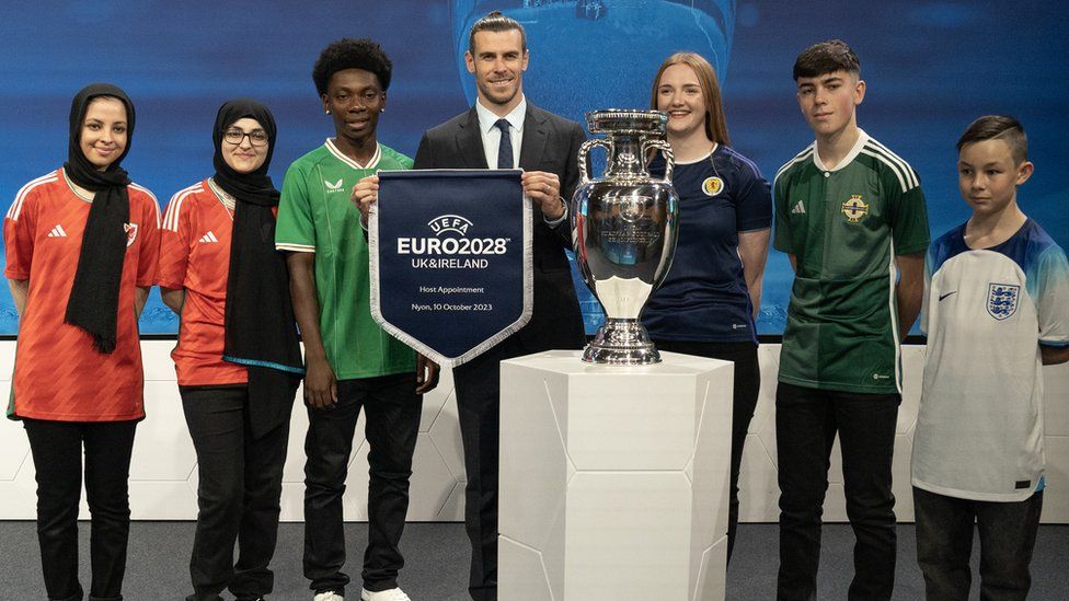 Cadarnhad y bydd y DU ac Iwerddon yn cynnal Euro 2028 - BBC Cymru Fyw