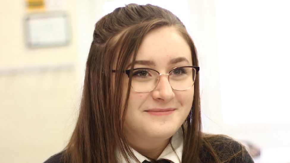 Memorial garden for Manchester bomb victim Nell Jones opens - BBC News