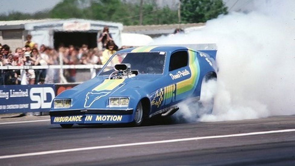 Drag racing legend 'Mr Six' to enter US Hall of Fame - BBC News