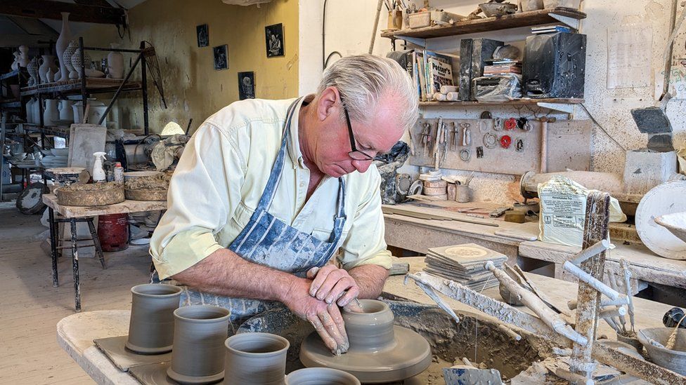 Much Wenlock potter diversifies to combat soaring costs - BBC News