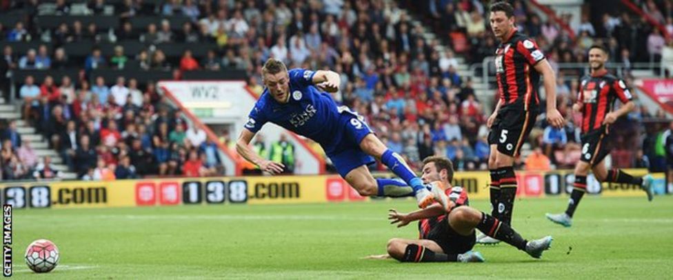 Jamie Vardy breaks record for goals in consecutive games - BBC Sport