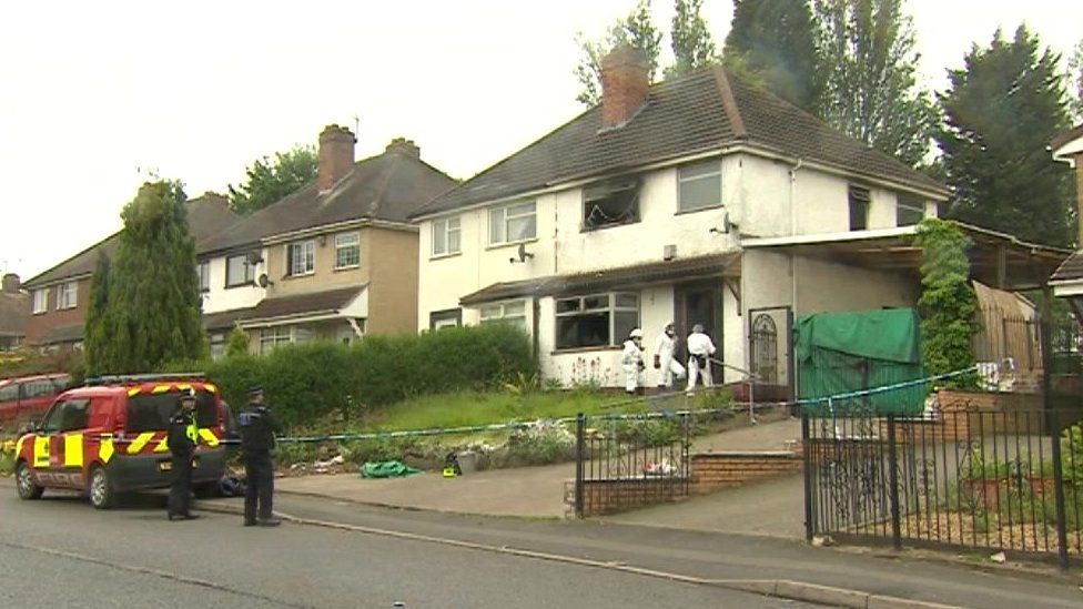 Woman and three dogs die in Wolverhampton house fire - BBC News