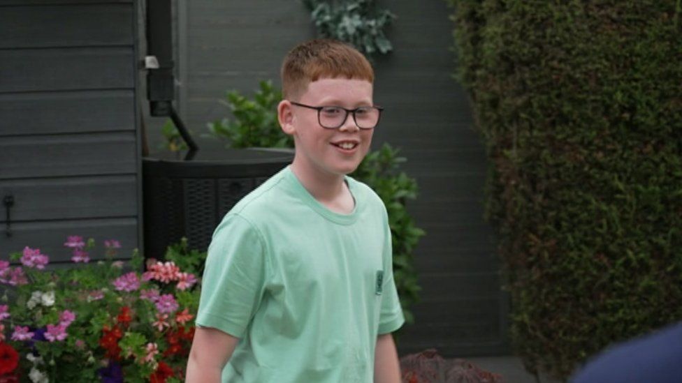 Autism assessments: 'The system is failing our children' - BBC News