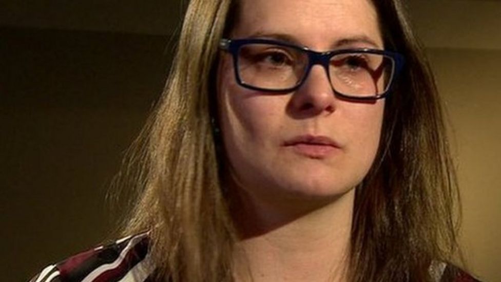 Hunt apologises for NHS failings over baby death - BBC News