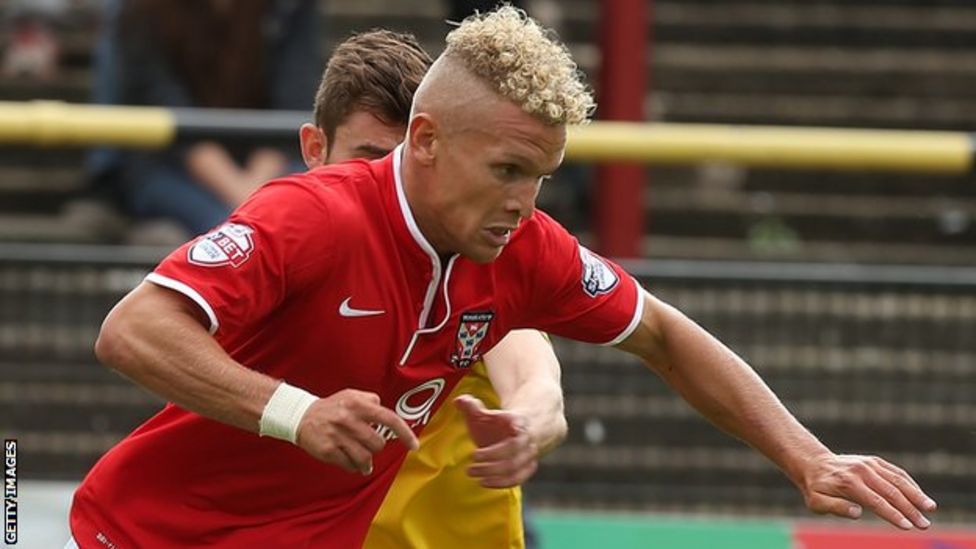 Southport sign Kevin Da Veiga Monteiro and Lindon Meikle - BBC Sport