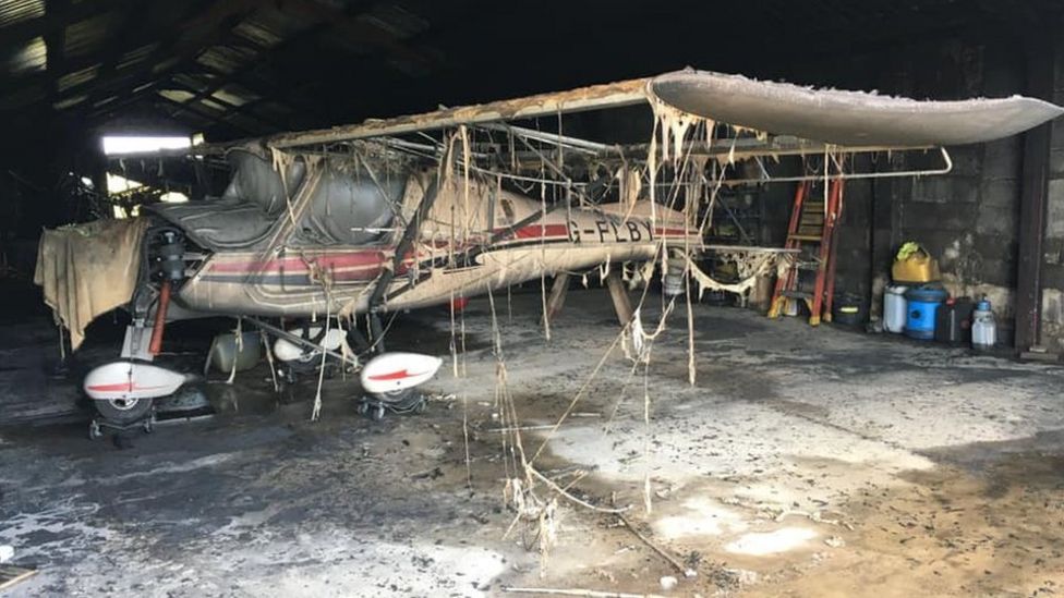 Davidstow Flying Club: Nine aircraft destroyed in suspected arson attack - BBC News