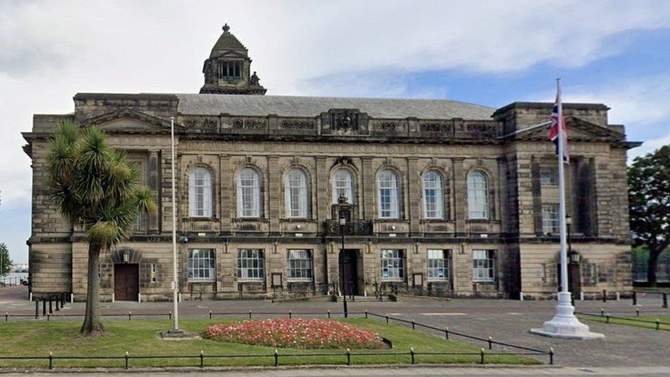 Wirral Council: Plan to close nine libraries scrapped - BBC News