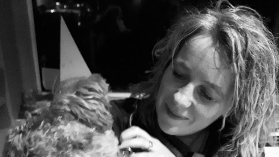 Ateb y Galw: Elin Huws - BBC Cymru Fyw