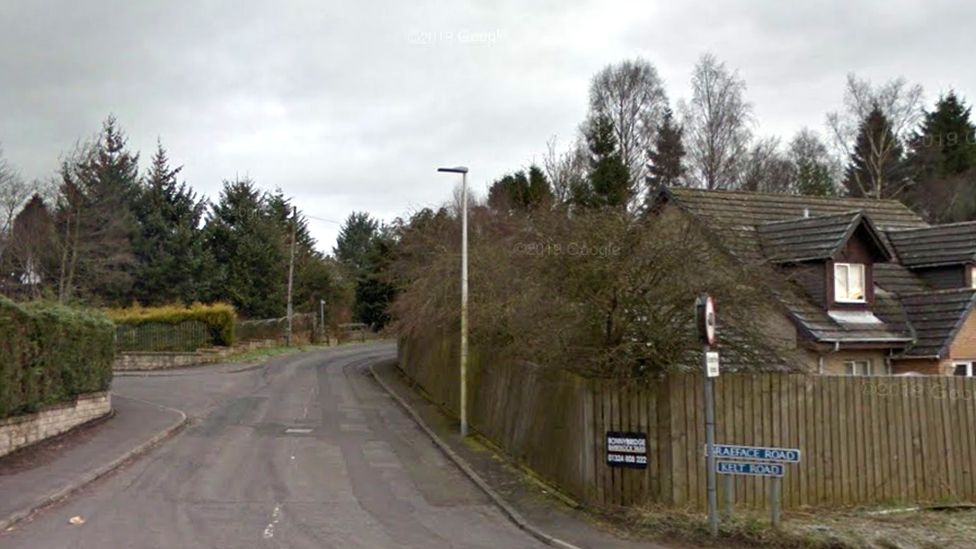 Man, 70, found with serious head injuries in road near Banknock - BBC News