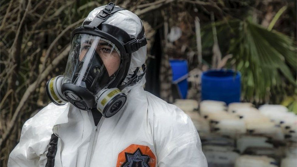 Mexico dismantles three synthetic drug labs in Sinaloa - BBC News
