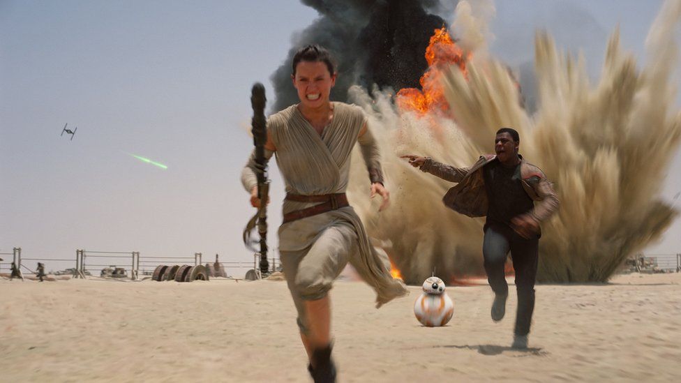 Star Wars film crew arrives in Donegal - BBC News