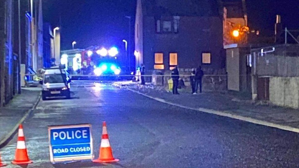 Firefighters called to 'gas explosion' in Peterhead - BBC News