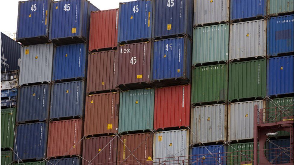 The new port trying to fulfil our shopping obsession - BBC News