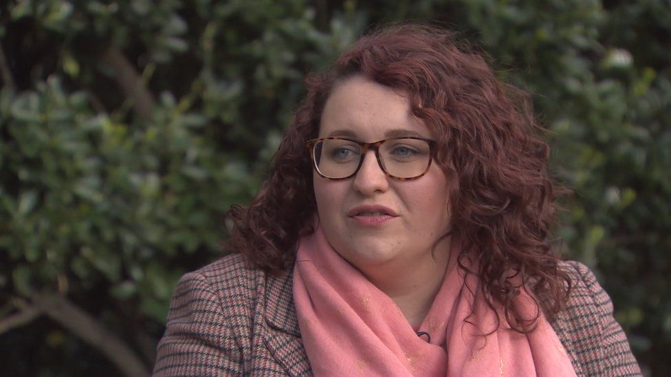 Women 'probably halfway' to full equality - BBC News