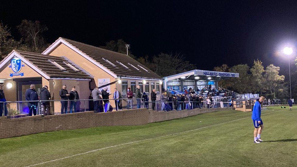 'Unbelievable' demand for tickets at non-league football games - BBC News