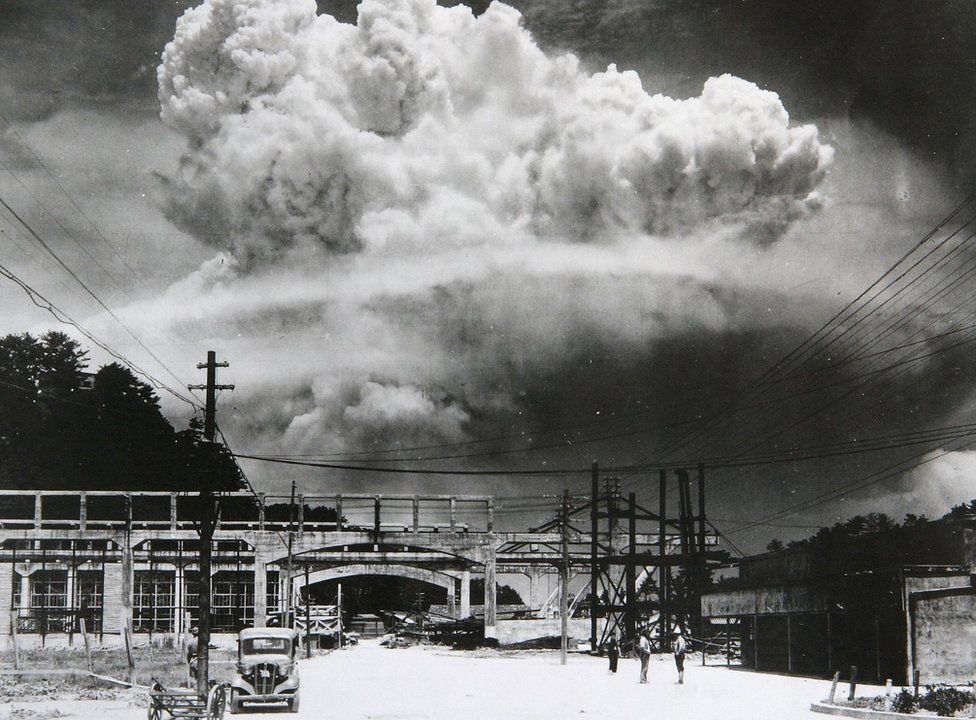 Nagasaki atomic bomb survivor Sumiteru Taniguchi dies at 88 - BBC News