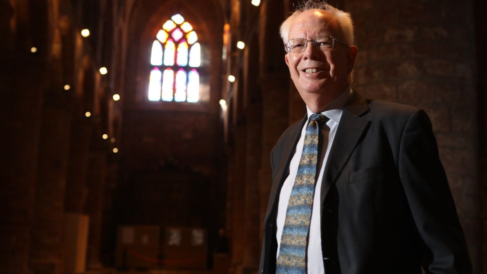 Former deputy first minister to be Church of Scotland moderator - BBC News
