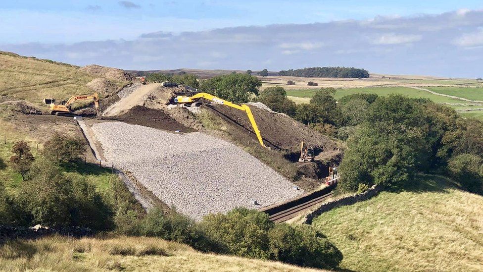 New Carlisle to Settle services aim to 'kick-start' tourism - BBC News