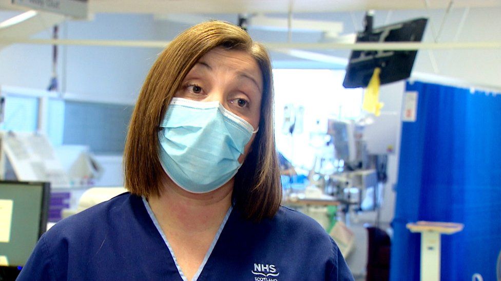 Covid in Scotland: 'Shocking' to see more people in 30s in ICU - BBC News