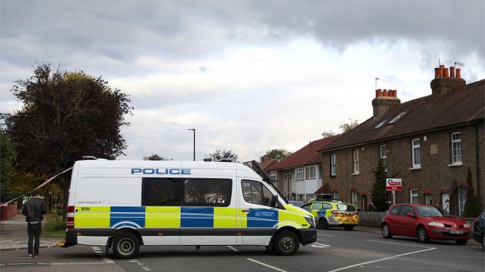 Northolt armed stand-off police fear petrol stockpile - BBC News