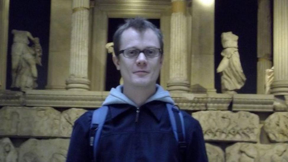 Facebook's Safety Check: Does it really help in emergencies? - BBC News