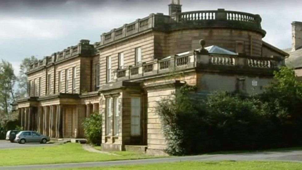 Windlestone Hall home fraudster ordered to repay £100,500 - BBC News