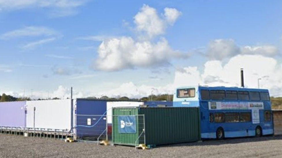 Homeless projects in Dorset get £1m government cash boost - BBC News