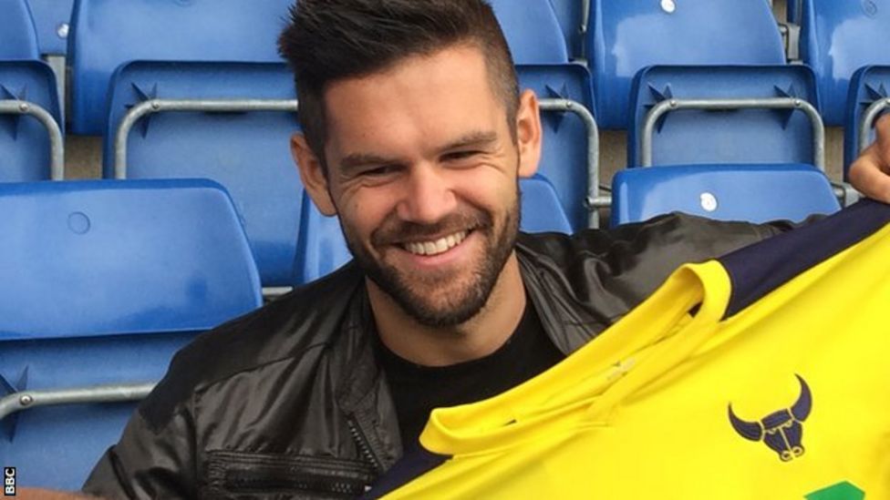 Oxford United: Midfielder Ivo Pekalski joins from Halmstads on two-year ...