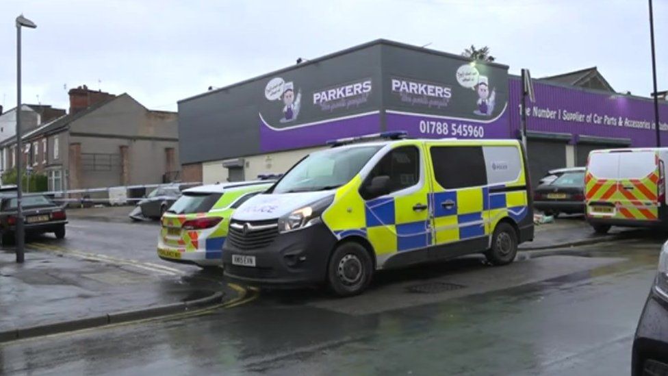 Rugby murder probe after man stabbed multiple times dies - BBC News