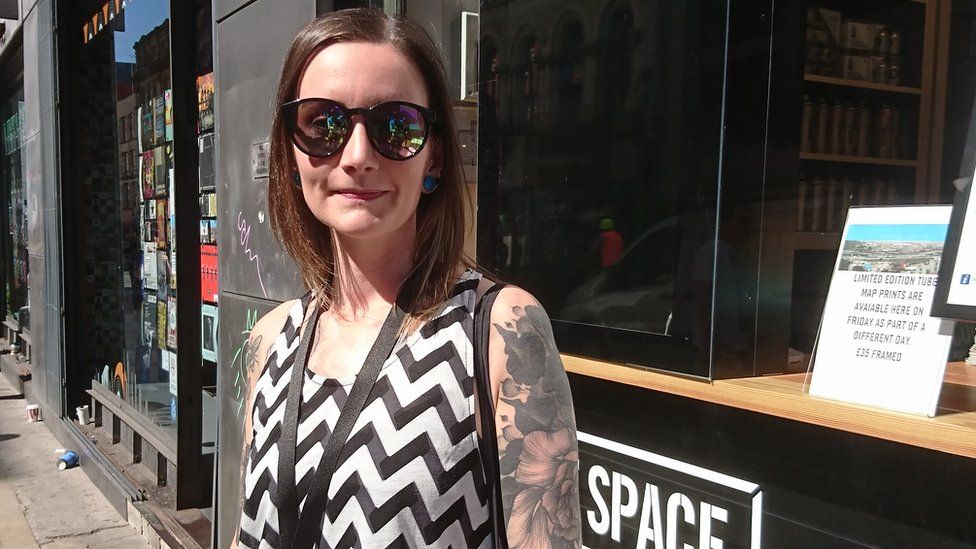 Manchester attack: Charlatans takeover 'not about us anymore' - BBC News