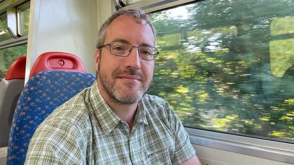 Rail strike: 'Commuting by car will cost me half my wages' - BBC News