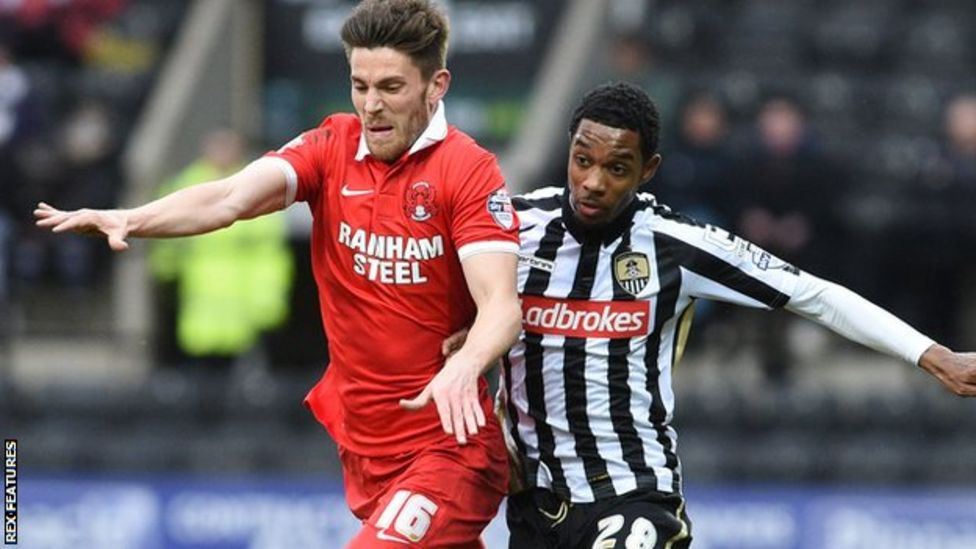 Jason Banton: Crawley Town sign ex-Notts County winger - BBC Sport
