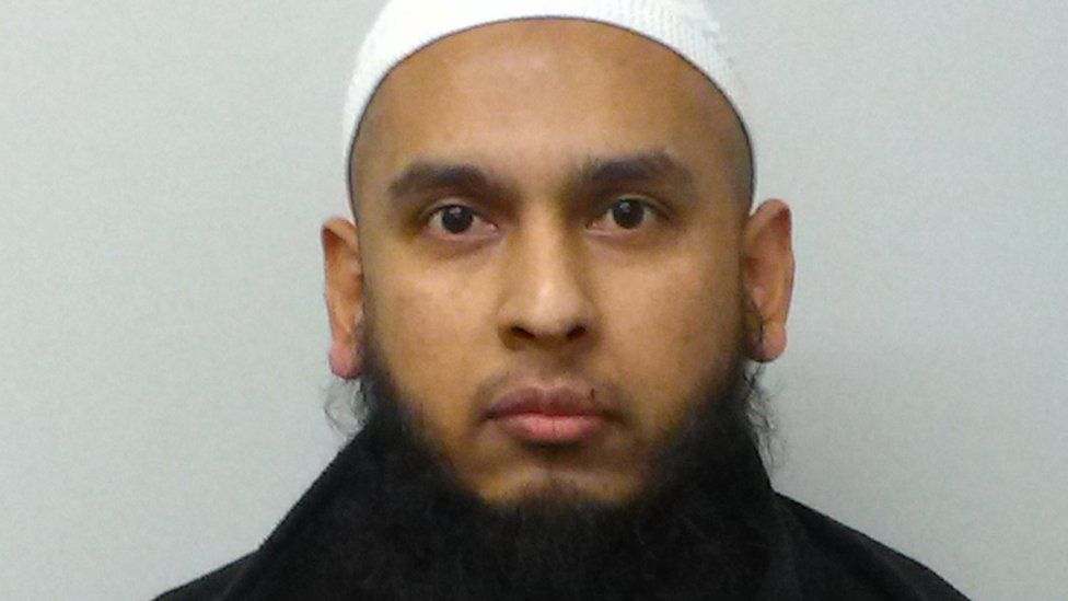 Shah Rahman: Terrorist sent back to jail over secret bank account - BBC ...