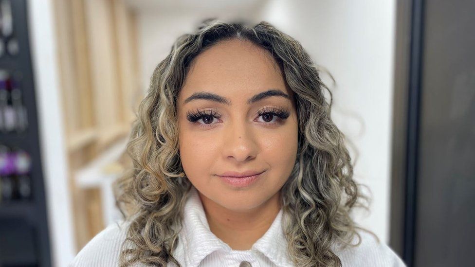 Wife's 'nightmare' as man waits four years for trial - BBC News