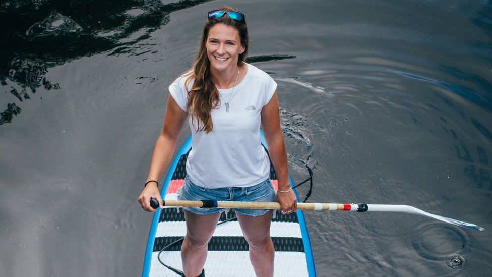 London plastic campaigner to paddle the Hudson River - BBC News