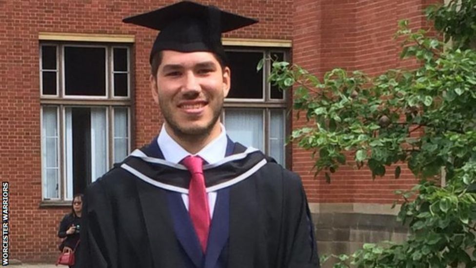 Andrew Kitchener: Worcester Warriors lock forward extends contract ...