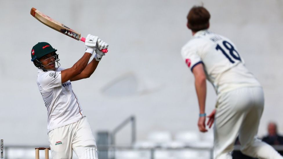 County Championship: Ben Mike hits 90 against former club Yorkshire for ...
