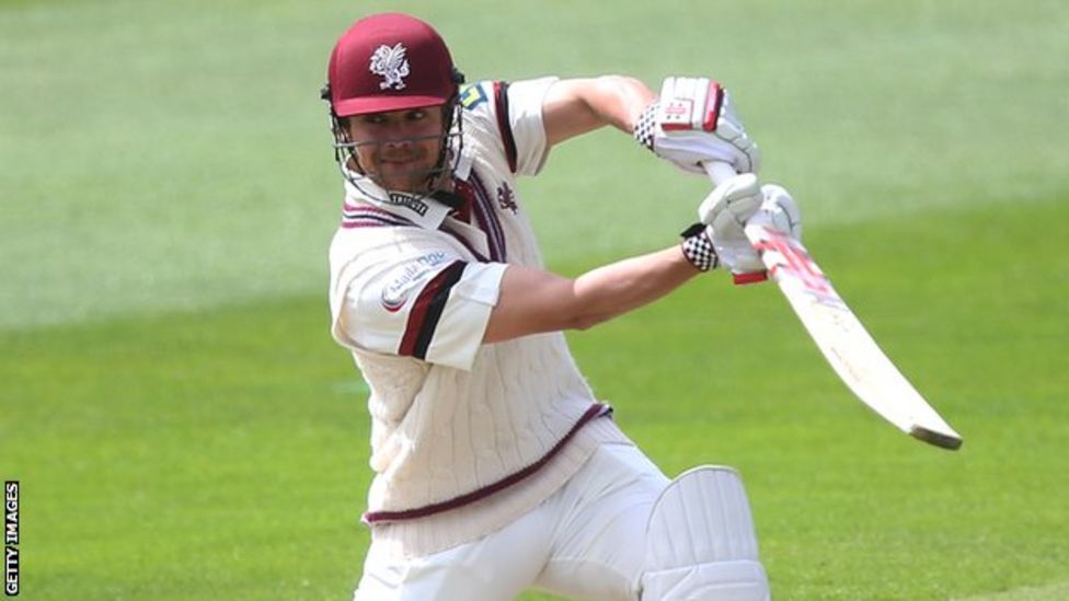 County Championship: James Hildreth hits 133 for Somerset - BBC Sport