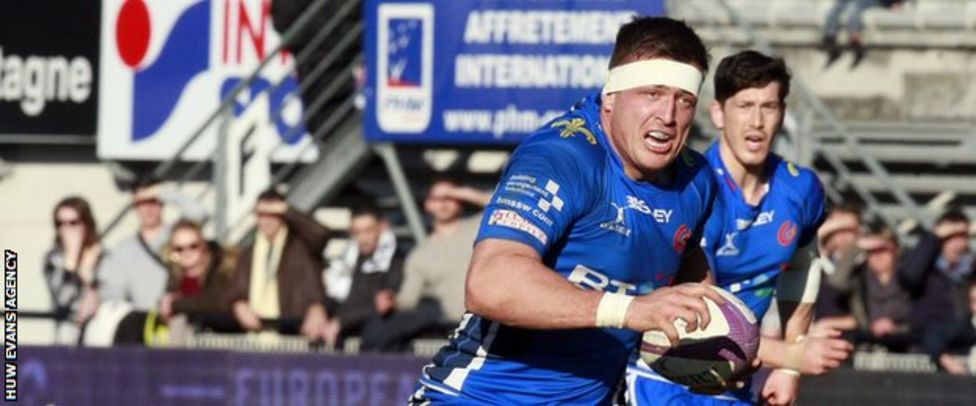 Ed Jackson: Dragons rugby player on his battle to walk again - BBC Sport