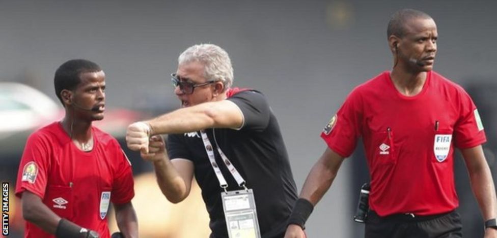 Afcon 2021: Janny Sikazwe 'could have died from heatstroke' - BBC Sport
