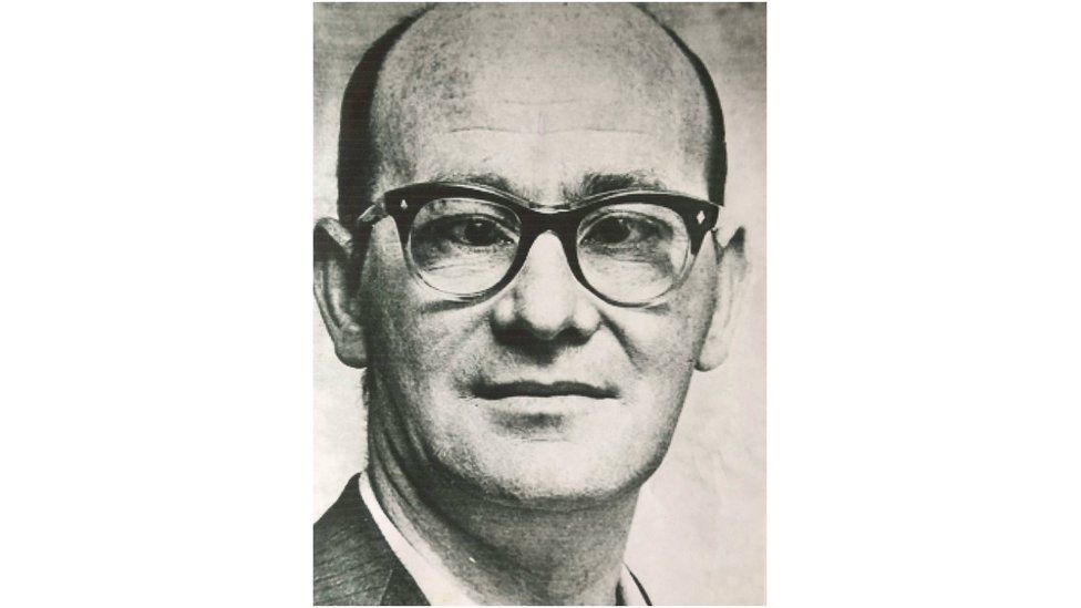 Samuel Devenny: Family call for release of secret files - BBC News