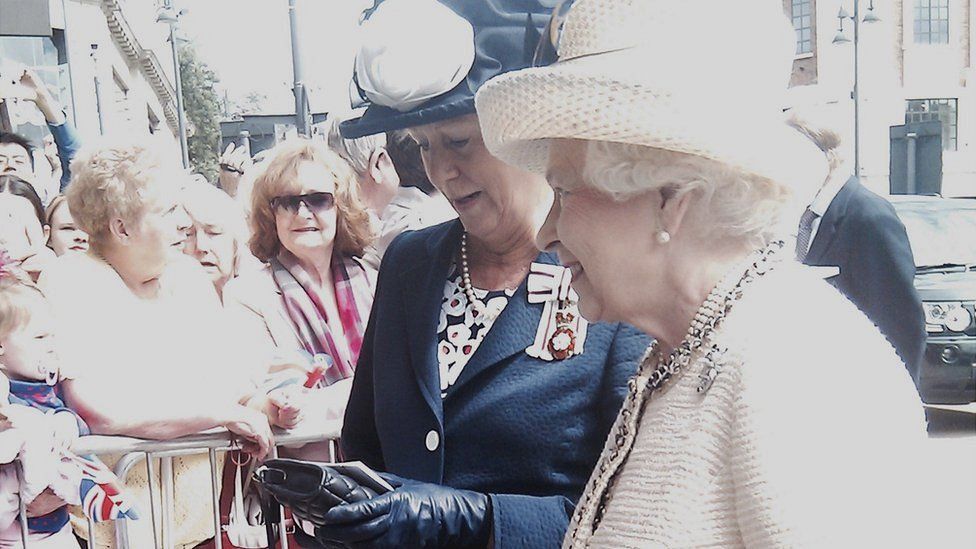 Queen Elizabeth II as captured by Yorkshire residents - BBC News