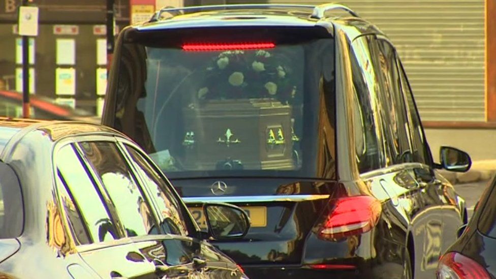 Brian Binley: Northampton says goodbye to former MP - BBC News